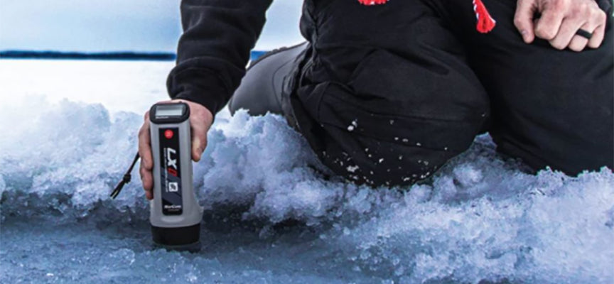 Handheld Ice Fishing Depth Finders | Up North Sports
